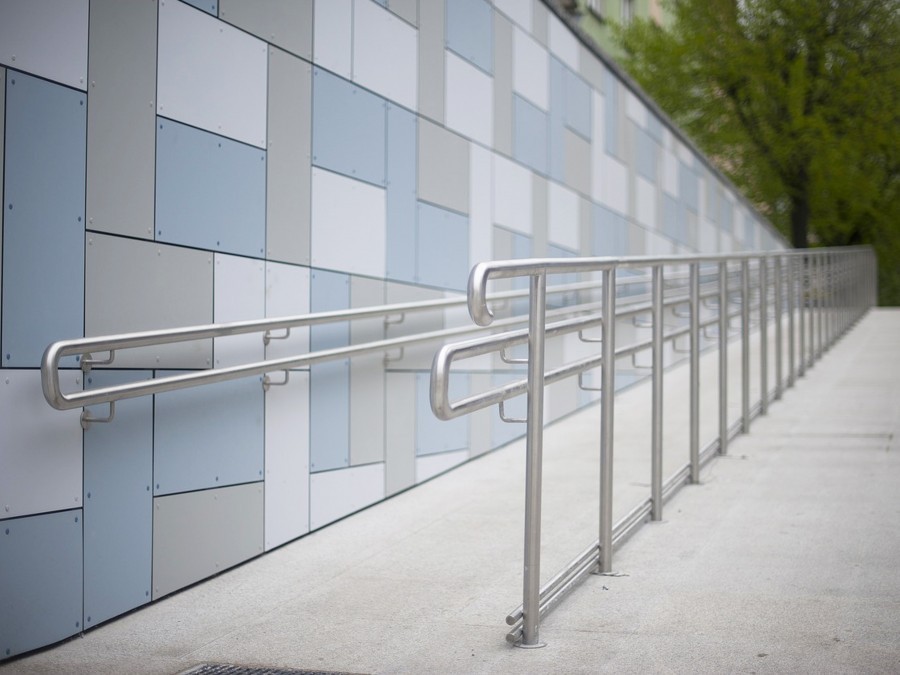 Concrete Ramps vs Metal Ramps by Rapid Ramps