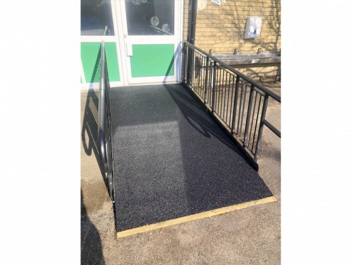 non slip ramp covering, Palmarsh Primary School