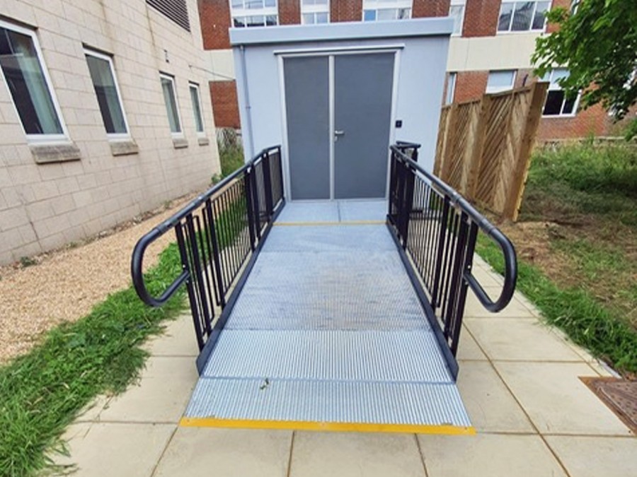 ramp to a portable cabin, University of Sussex | Rapid Ramp Case Study