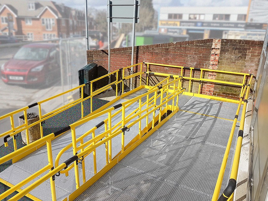 ramp with mid rail, Wokingham Station | Rapid Ramp
